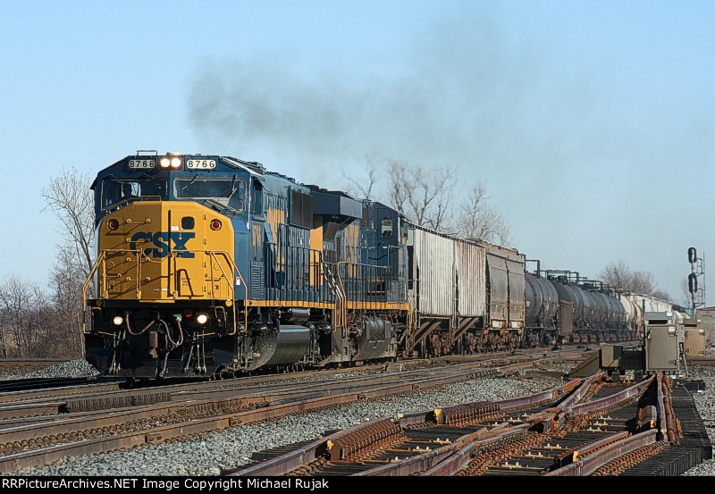 CSX 8766